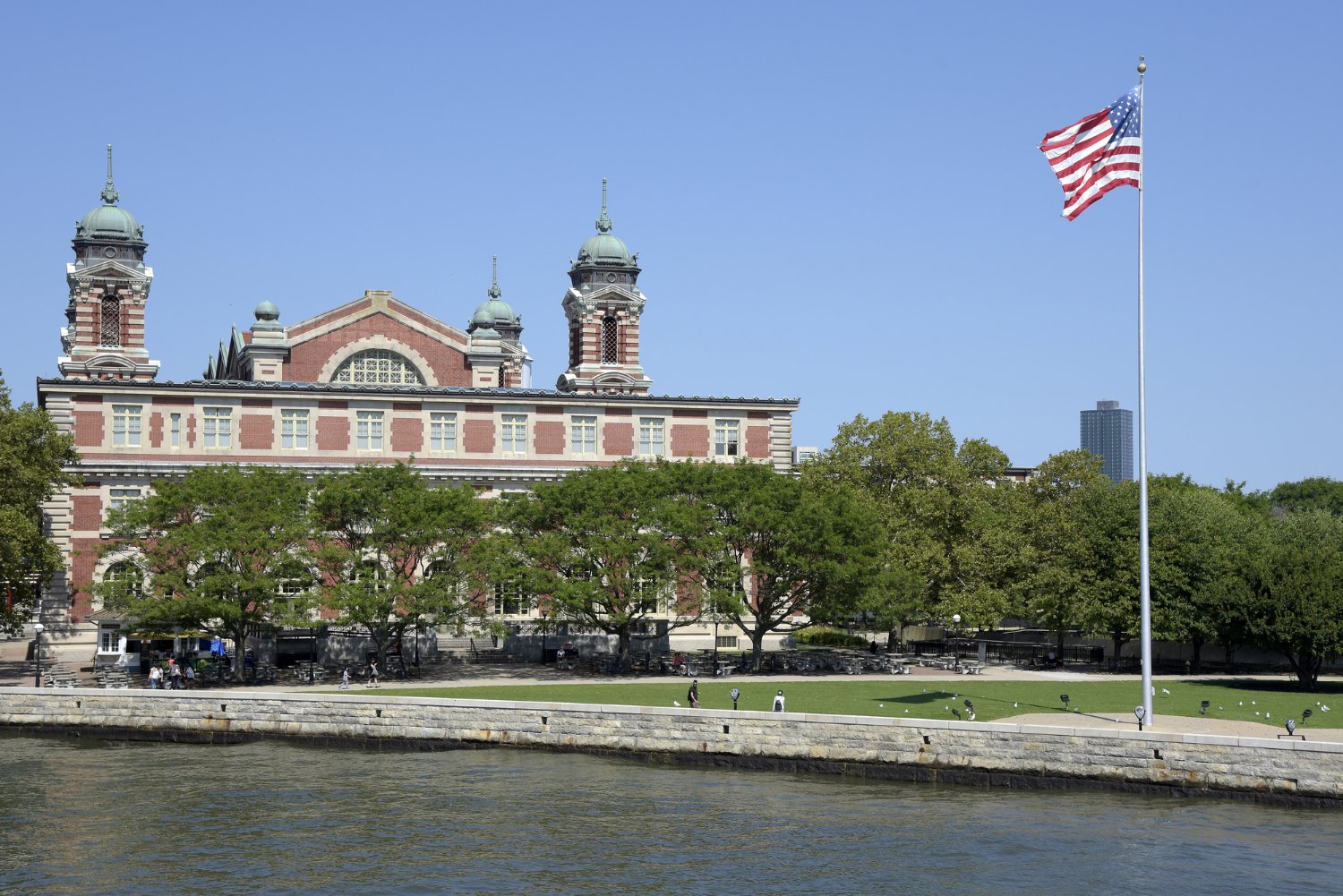 Solve Immigrant Building Ellis Island NY jigsaw puzzle online with 24 ...