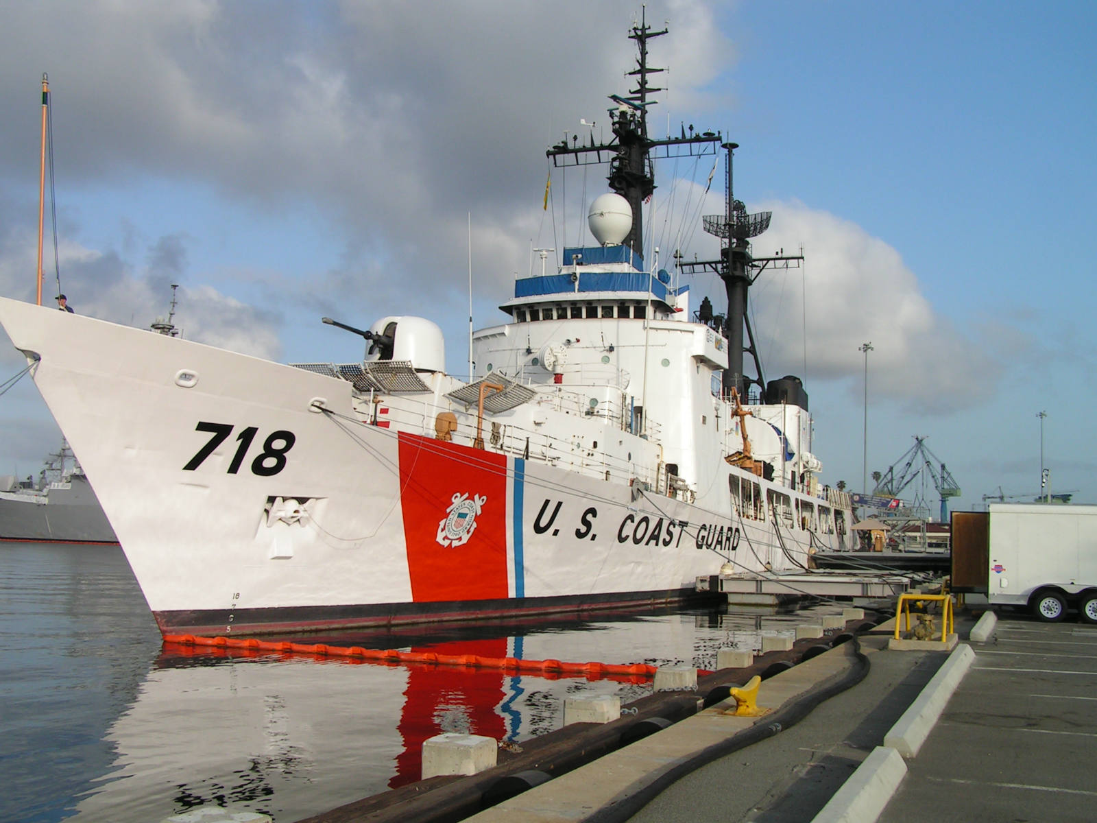 Solve US Coast Guard Cutter Chase (USCGC 718) jigsaw puzzle online with ...