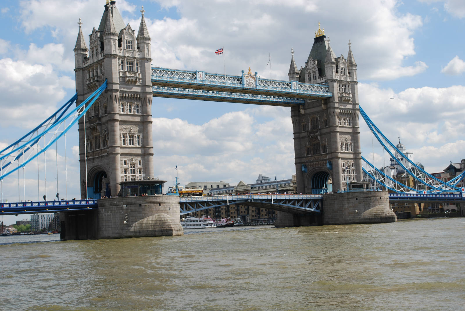 Jigsaw Puzzle | 247 pieces | Bridge in London | Jigidi