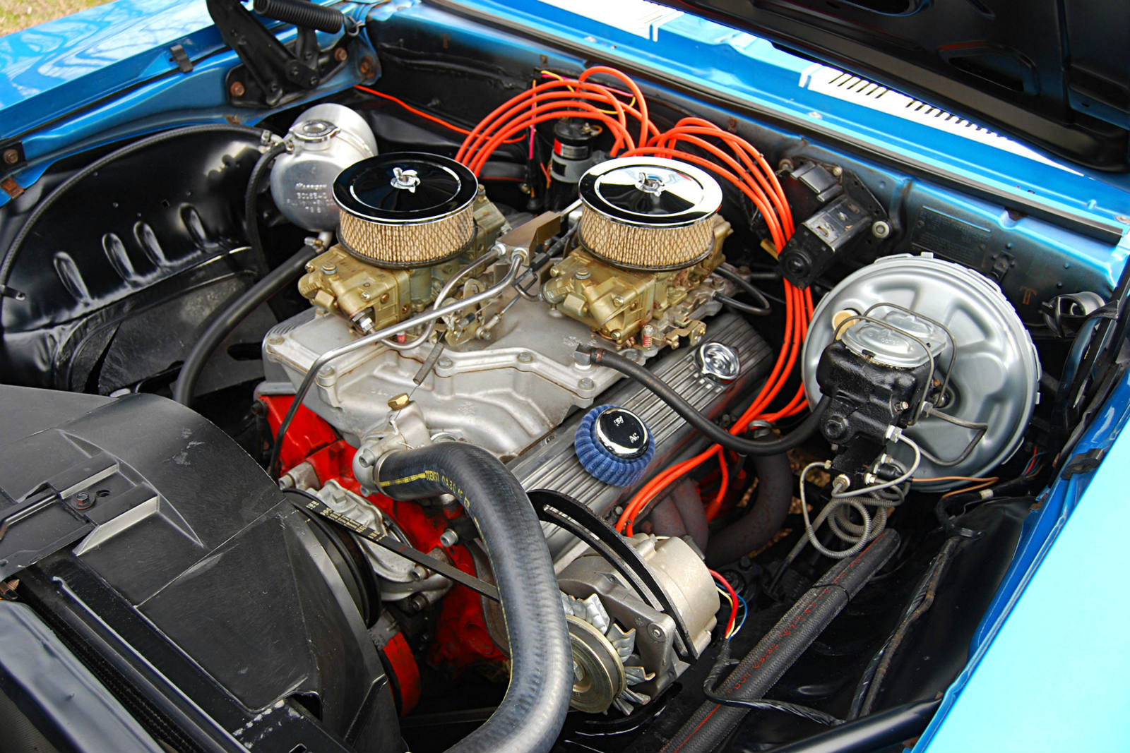 Solve 1969 Chevrolet_camaro_Z28_engine_carbs jigsaw puzzle online with ...