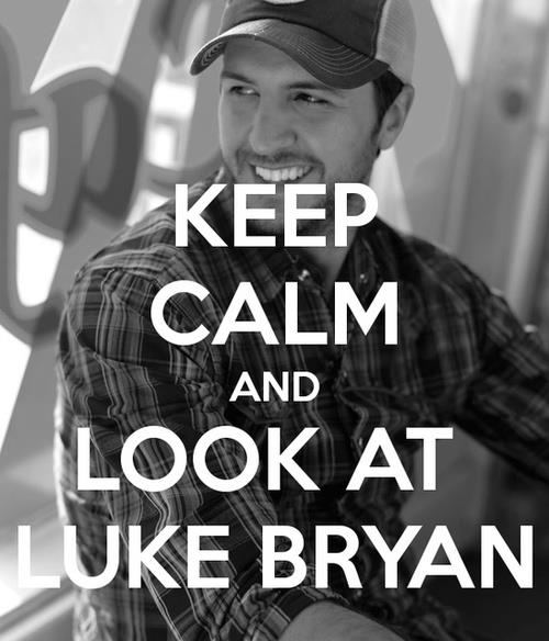 Solve Luke Bryan :) jigsaw puzzle online with 42 pieces