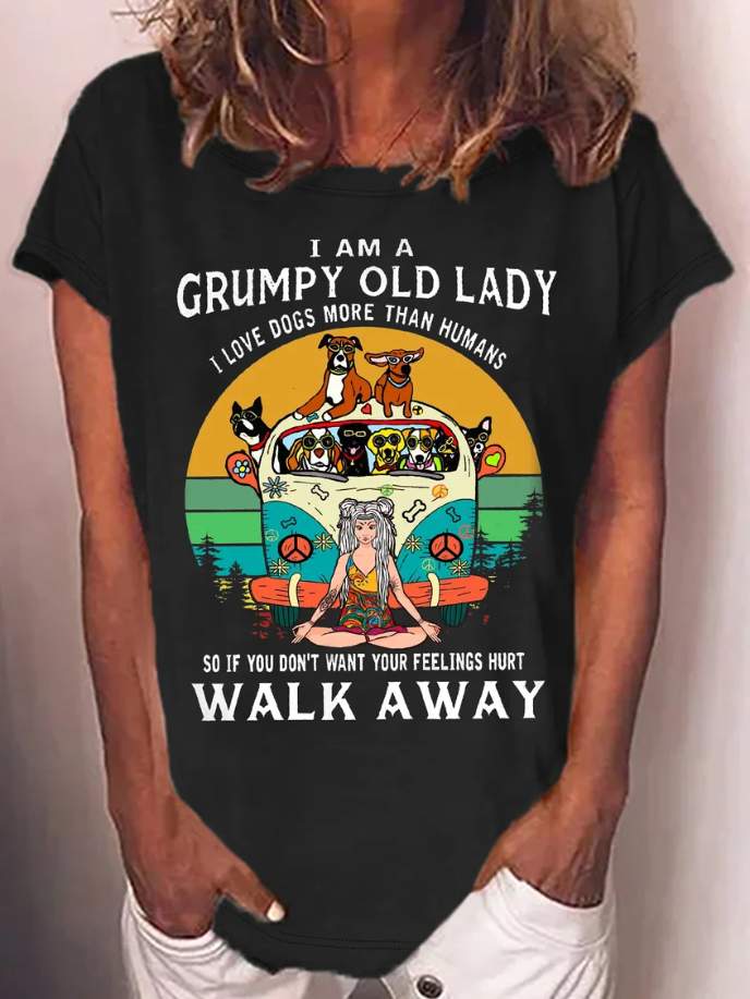 Solve I am a grumpy old lady jigsaw puzzle online with 12 pieces