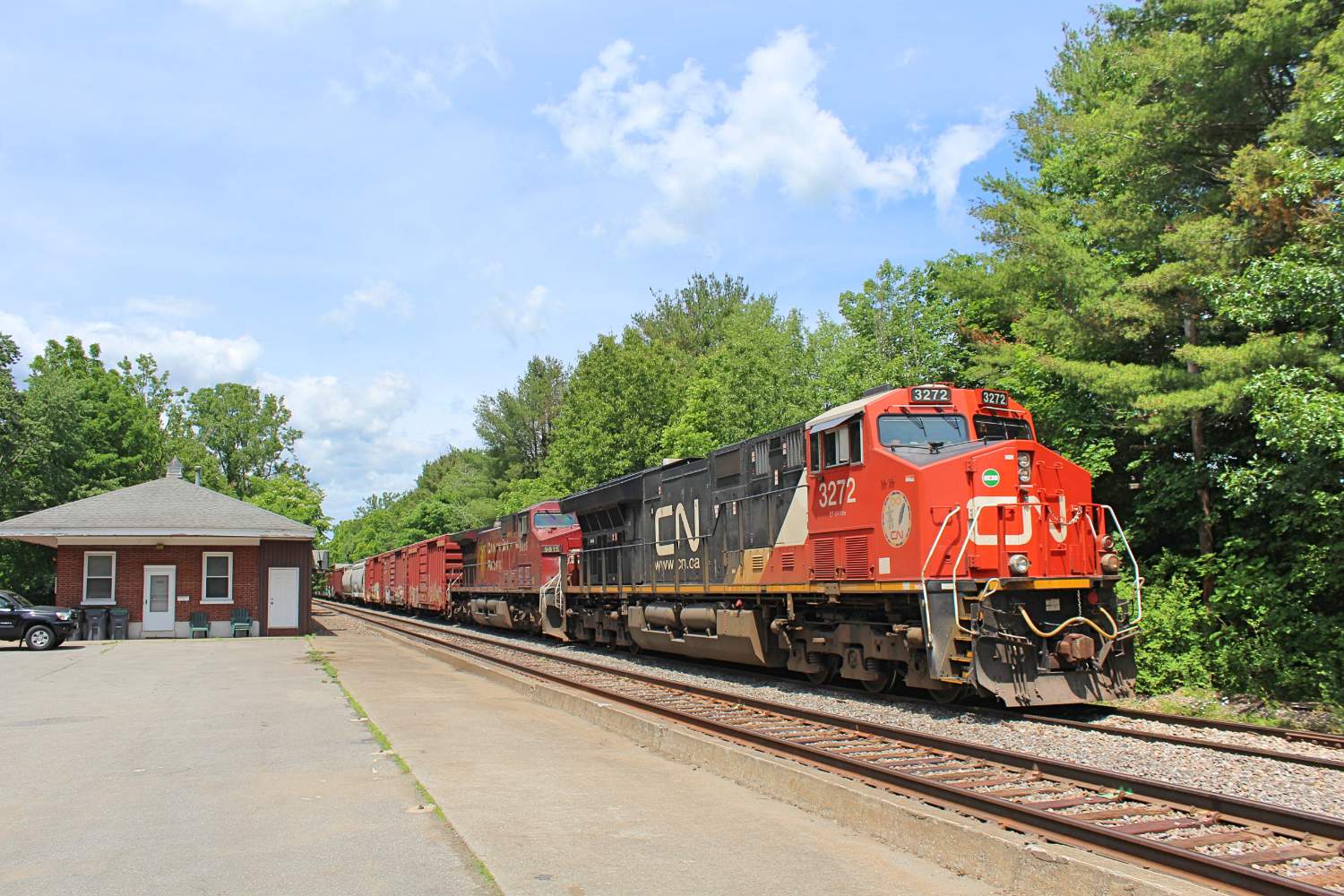 Solve CP 930/NS 30T tied down at Ballston Spa, NY jigsaw puzzle online with 54 pieces
