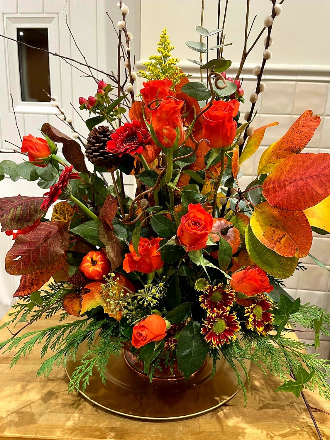 Solve Floral Display jigsaw puzzle online with 48 pieces