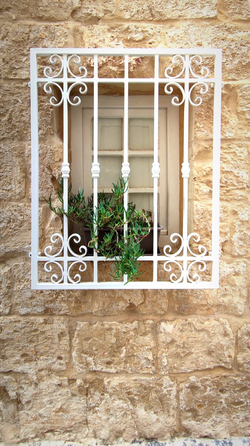Solve Old Village Core, Għargħur, Malta jigsaw puzzle online with 60 pieces