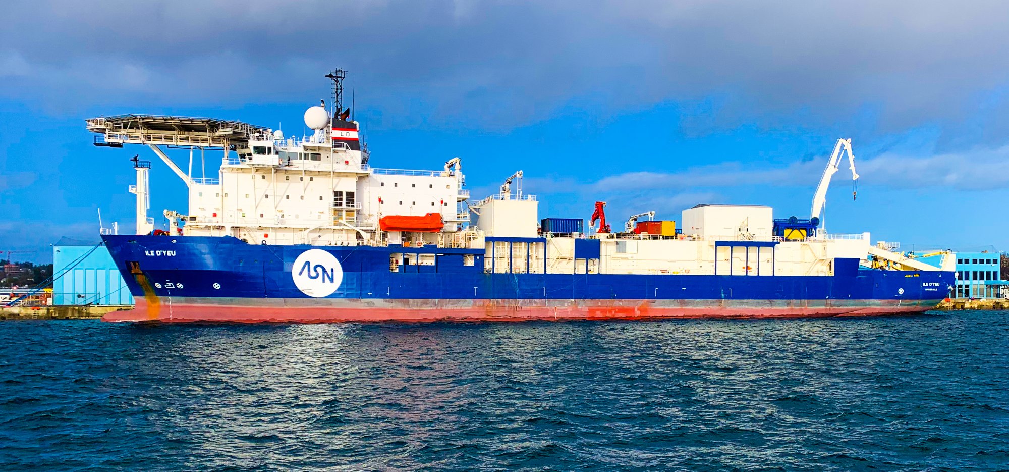 Jigsaw Puzzle | The Île d'Yeu Cable Layer ship currently in Victoria BC ...