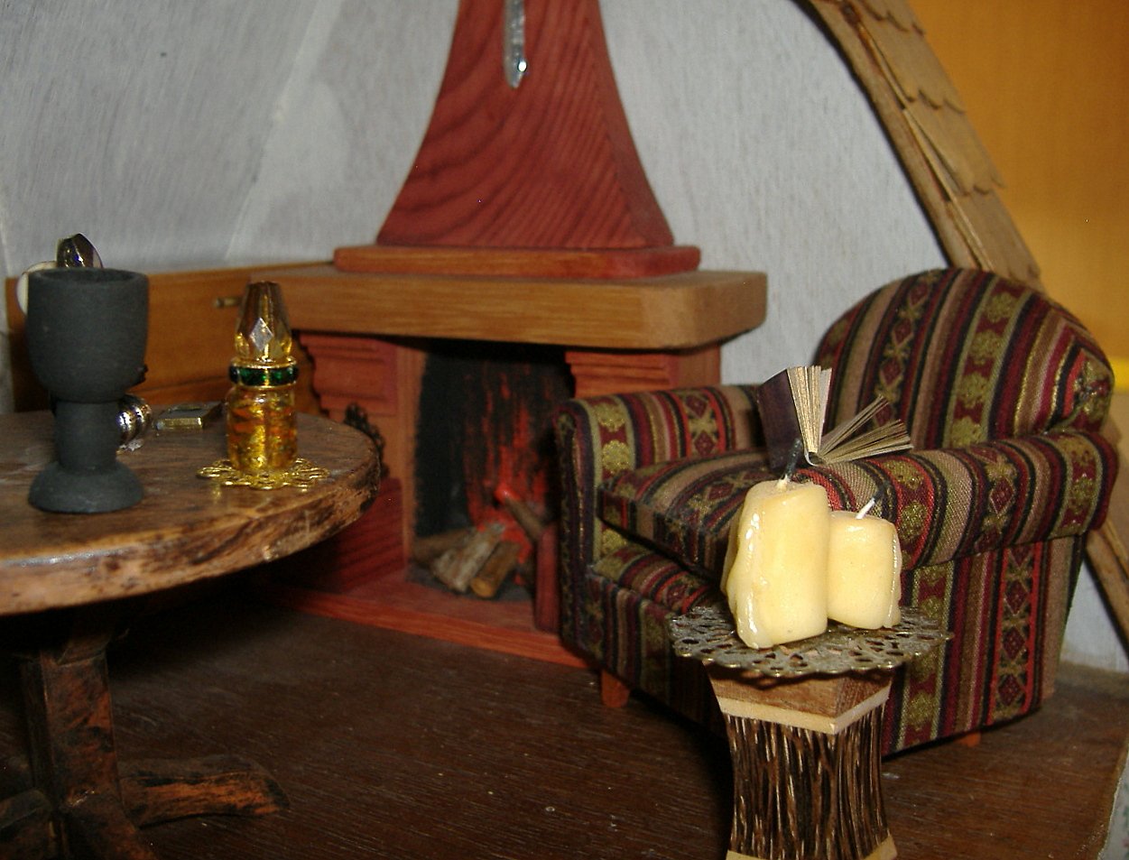 Solve Crafts - Minaturia & Dolls Houses - Turrets Witch House - Wizard ...