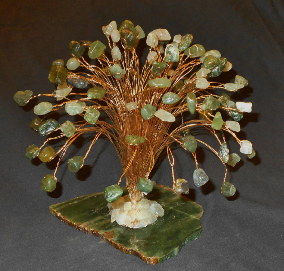 Solve 'starburst' Jade gem tree on a Jade base jigsaw puzzle online ...