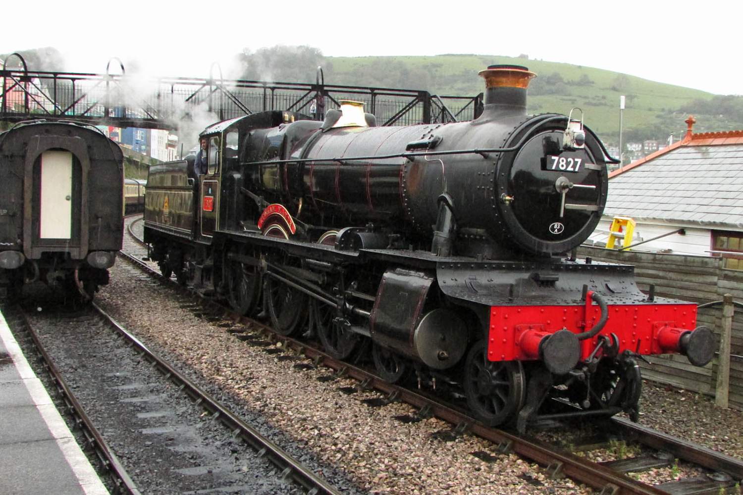 Solve GWR 78xx Class 4-6-0 7827 Lydham Manor. jigsaw puzzle online with ...