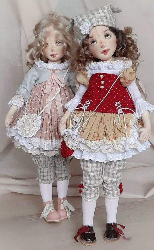 Solve Dolls - Choose Your Size Puzzle jigsaw puzzle online with 15 pieces