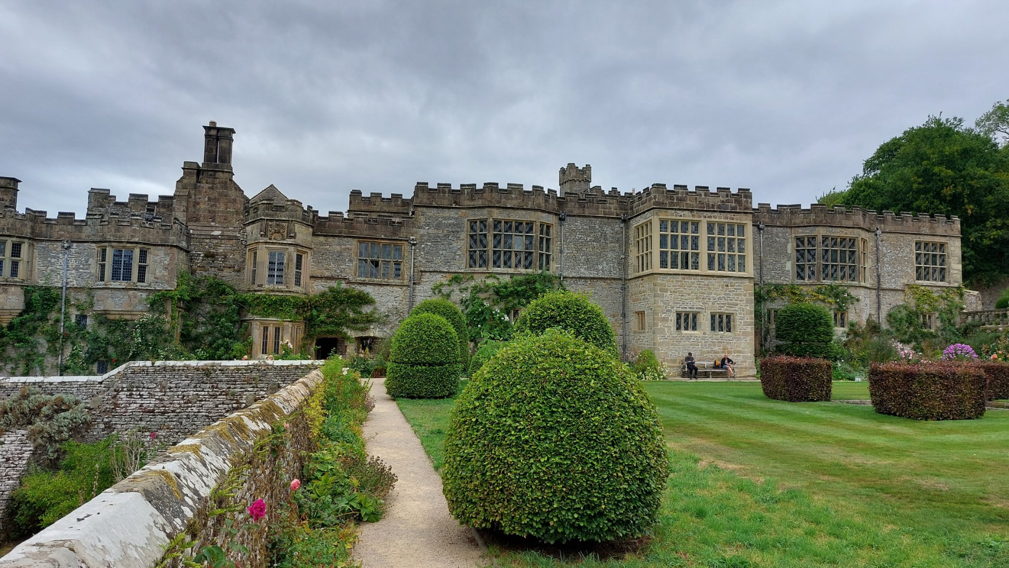 Solve Haddon Hall, Peak District jigsaw puzzle online with 104 pieces