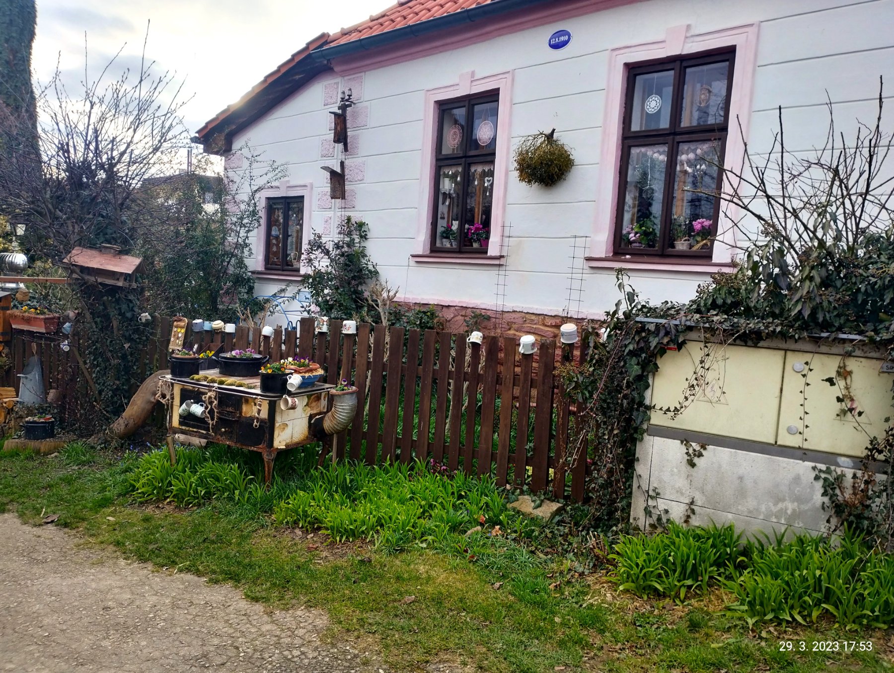 Solve U Sv. Anny 152, 395 01 Pacov, Czech rep. jigsaw puzzle online ...