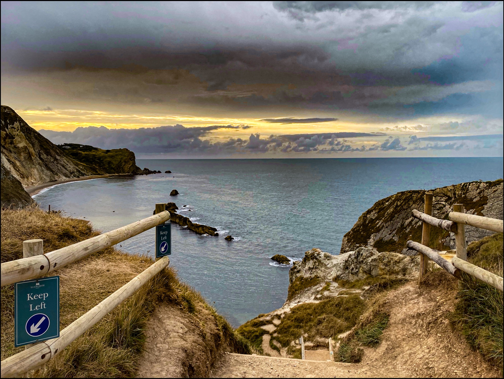 Solve Man O’ War Cove, Dorset, UK jigsaw puzzle online with 266 pieces