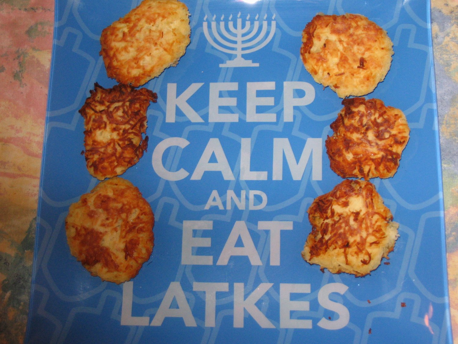 Solve Keep Calm and Eat Latkes jigsaw puzzle online with 12 pieces