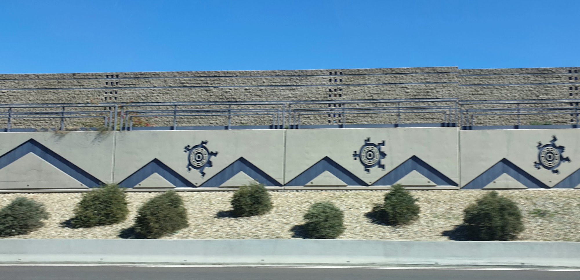 Solve HIGHWAY ART ~ TURTLES jigsaw puzzle online with 55 pieces