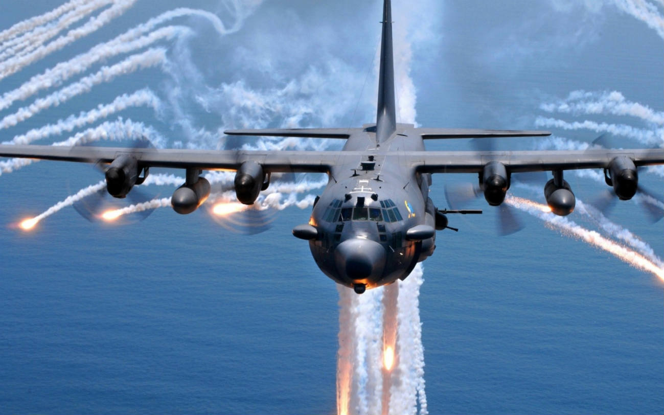Solve Gunship flares! jigsaw puzzle online with 104 pieces