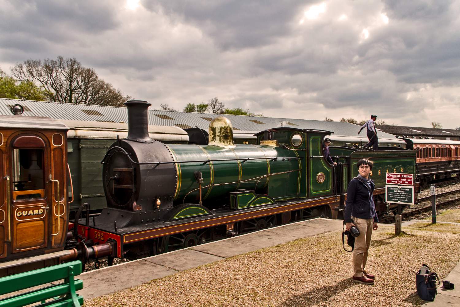 Solve bluebell railway 11-04-2014 c class 592 592 built 1902 at ...