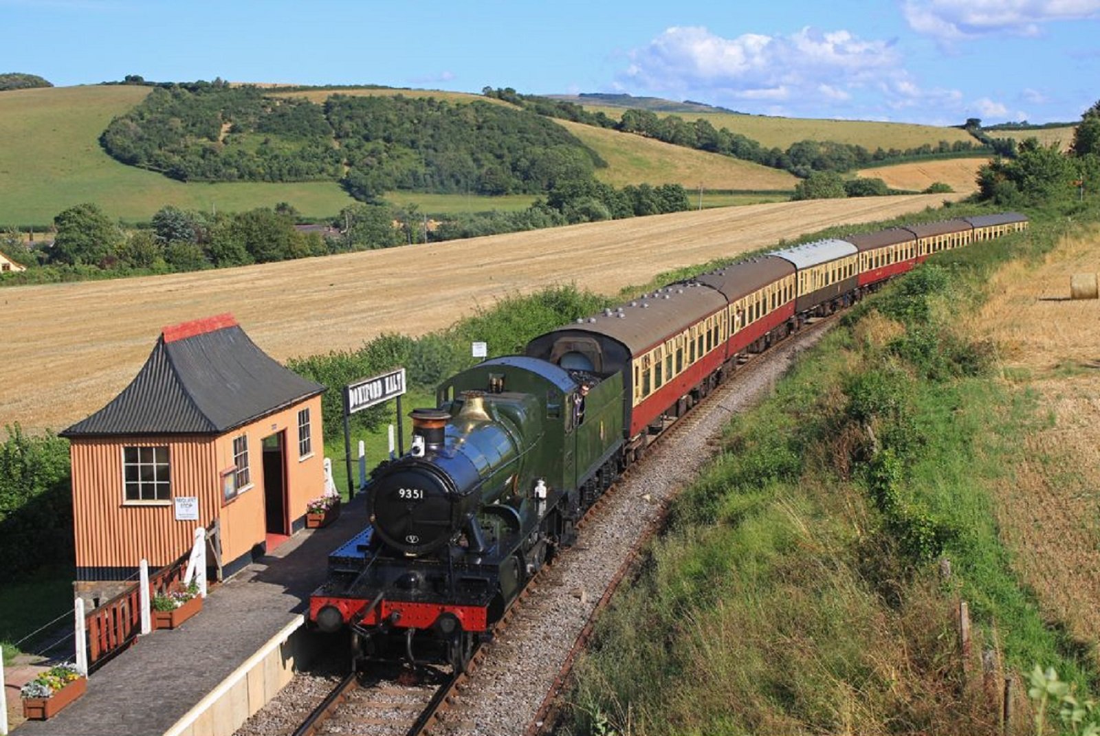 Solve Former GWR 5101 Class 2-6-2T 5193, rebuilt during preservation as ...