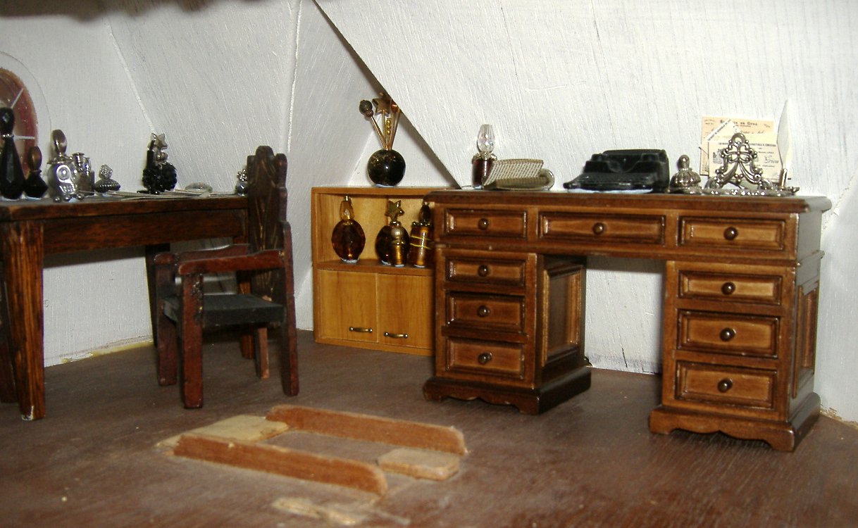 Jigsaw Puzzle | 15 pieces | Crafts - Minaturia & Dolls Houses - Turrets ...