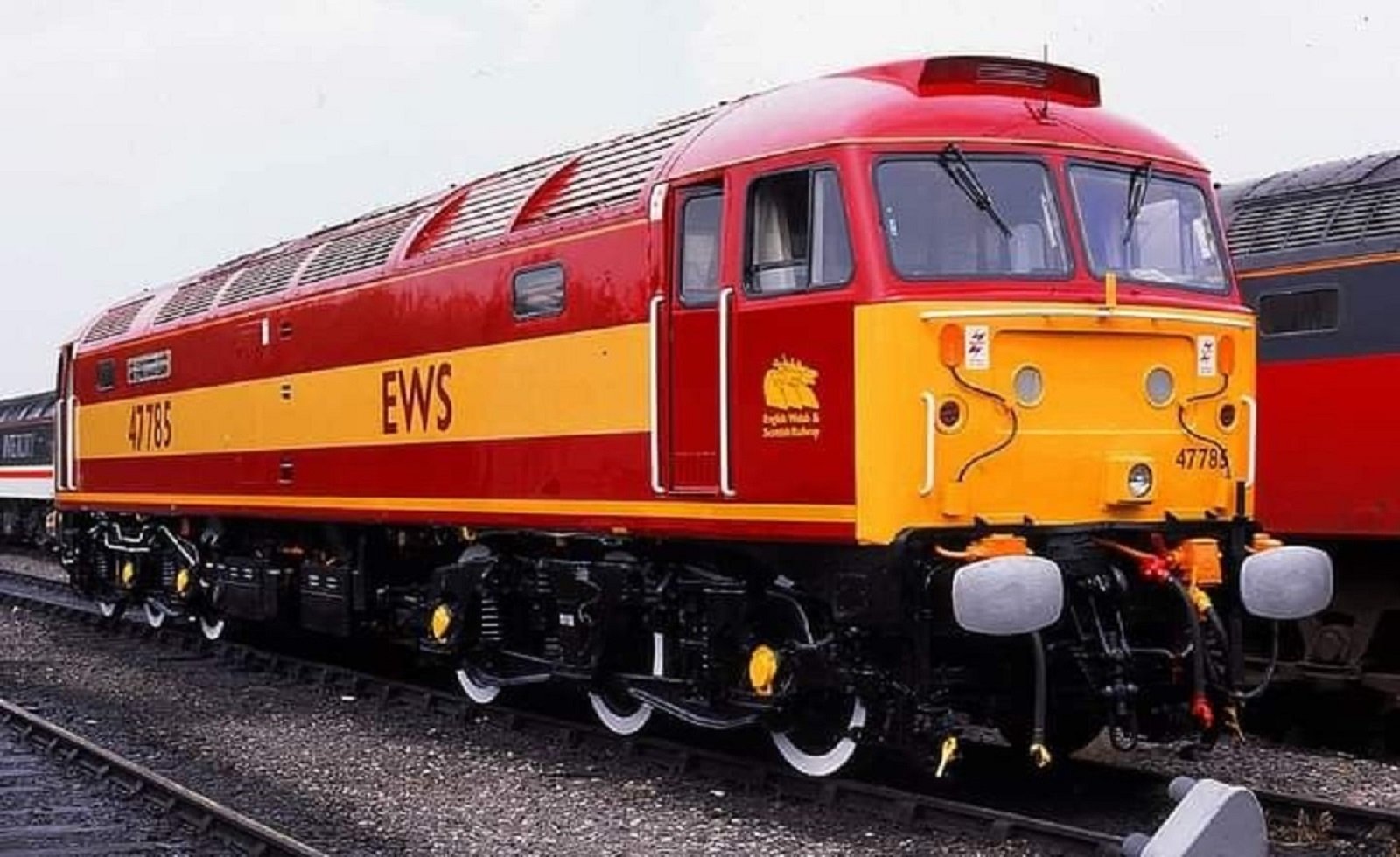 Solve EWS Class 47 47785. jigsaw puzzle online with 170 pieces