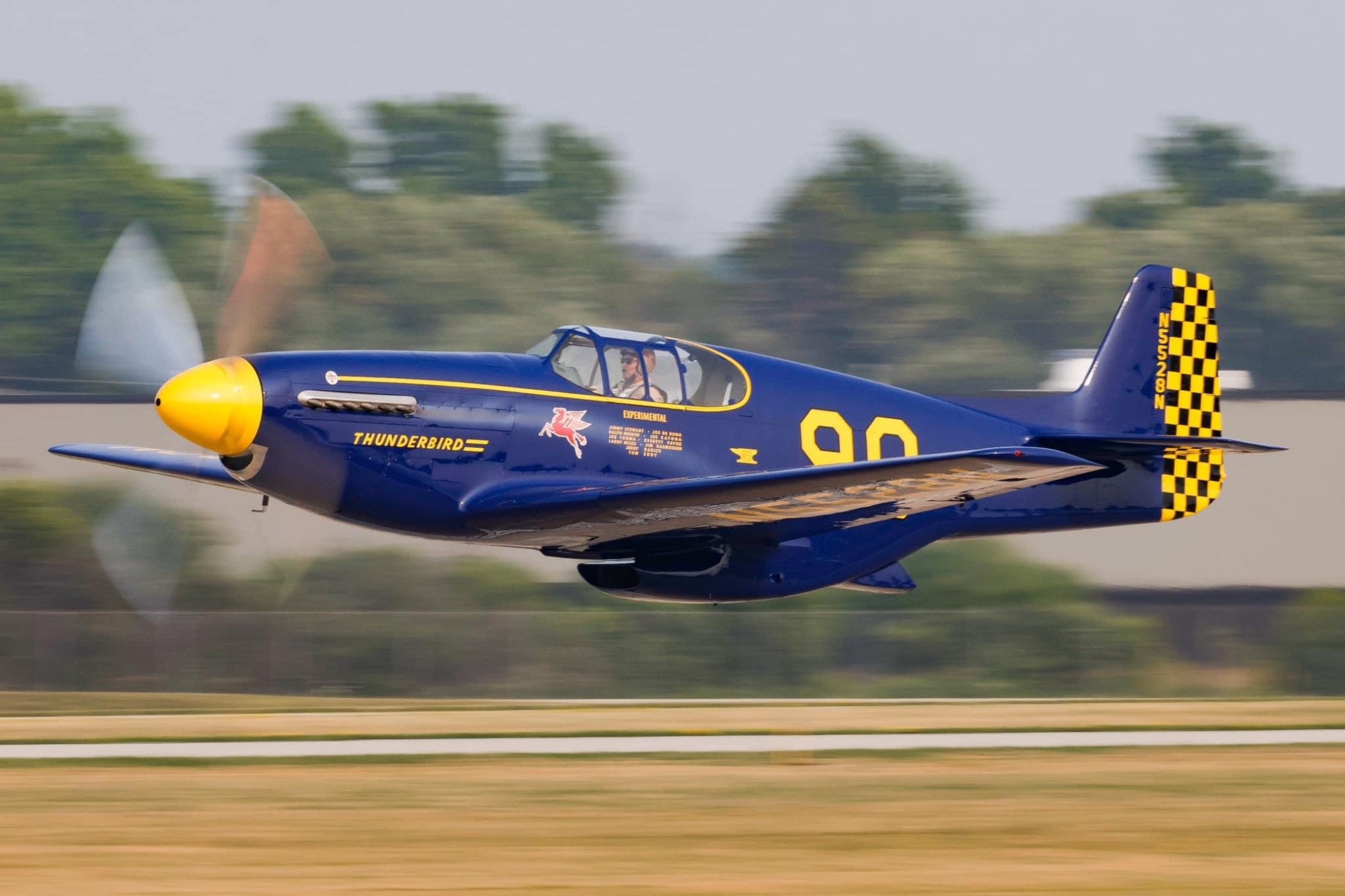 Solve Beautifully restored P-51 racer "Thunderbird". jigsaw puzzle ...