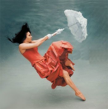 Solve Wind jigsaw puzzle online with 25 pieces