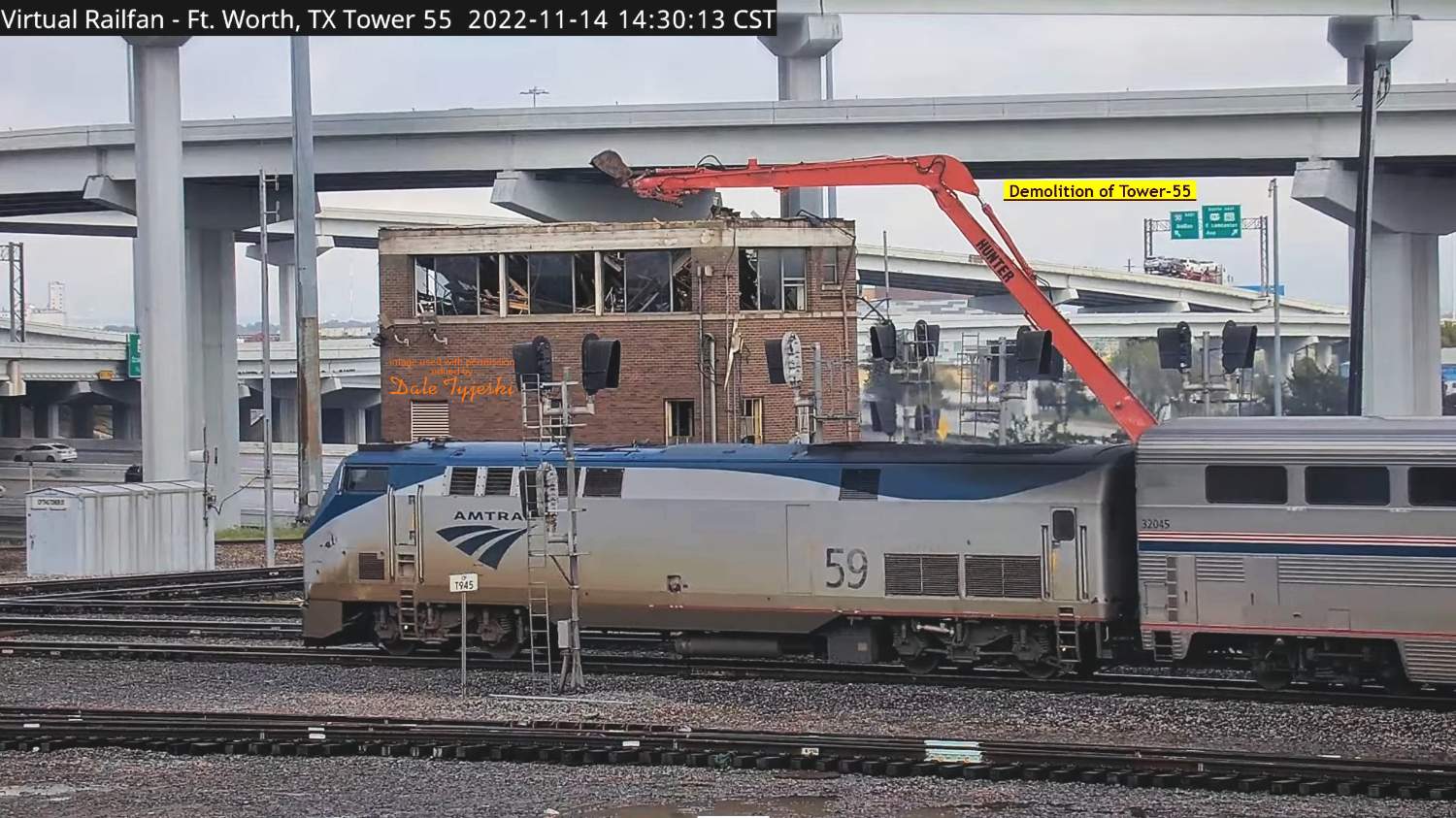Solve Amtrak engine 59 passing "Tower-55" being demolished. Ft Worth,TX/USA 45-pc jigsaw puzzle ...