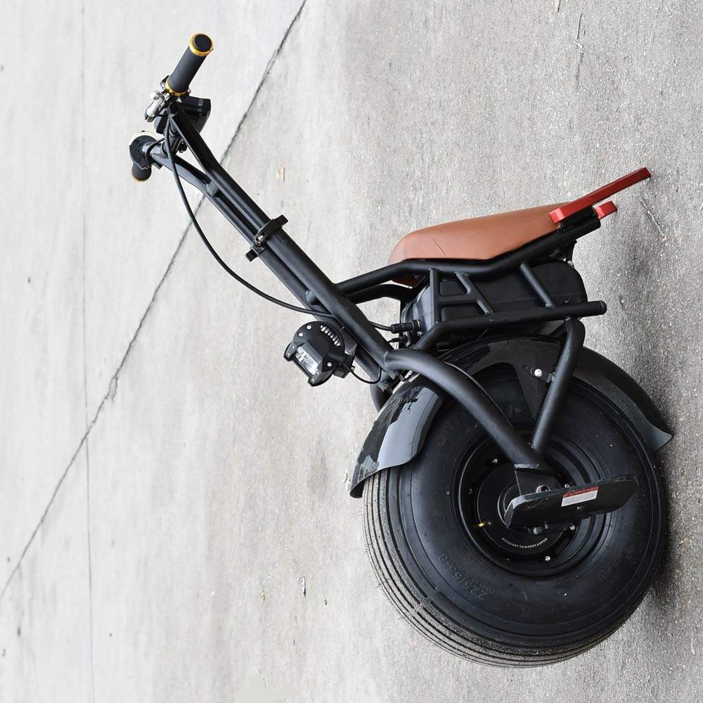 Solve Electric Unicycle 18 inch Off-Road Tire jigsaw puzzle online with ...