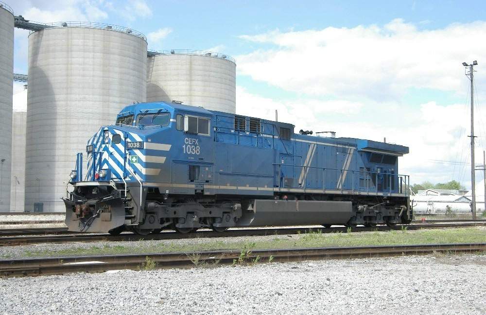 Solve CEFX/AC44CW/1038 jigsaw puzzle online with 96 pieces