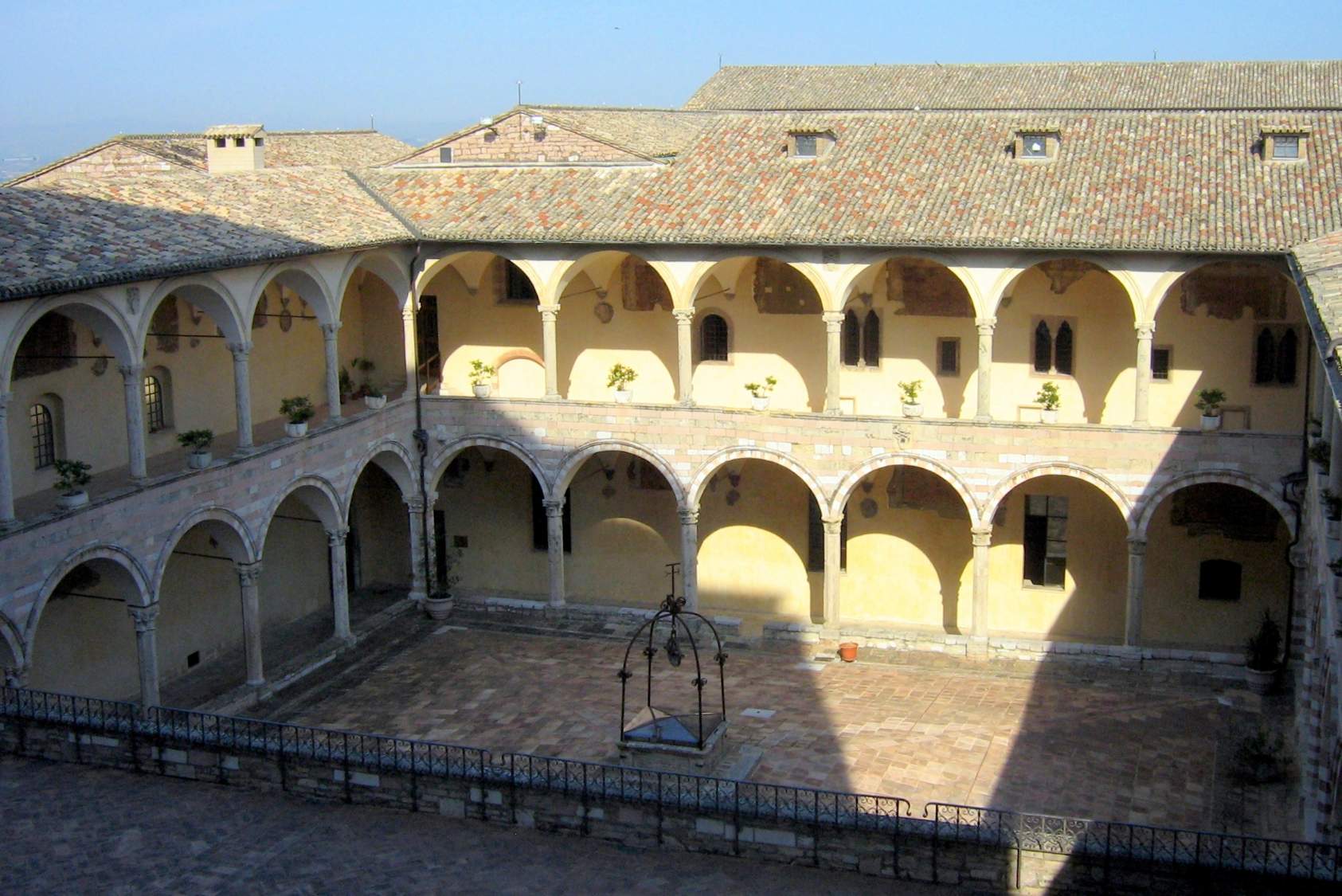 Solve Basilica of Saint Francis of Assisi jigsaw puzzle online with 126 ...