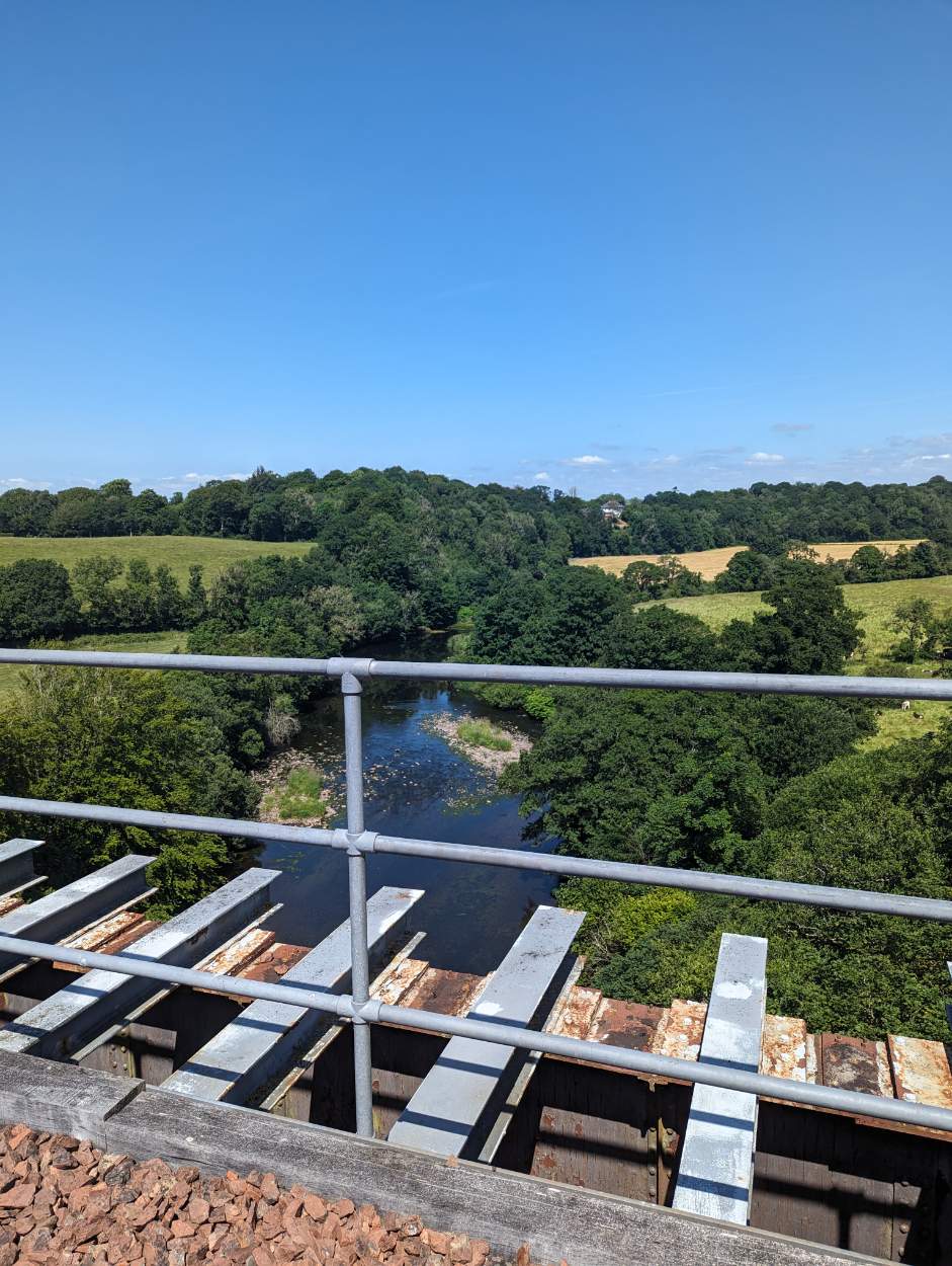 Solve killoch 01 jigsaw puzzle online with 70 pieces