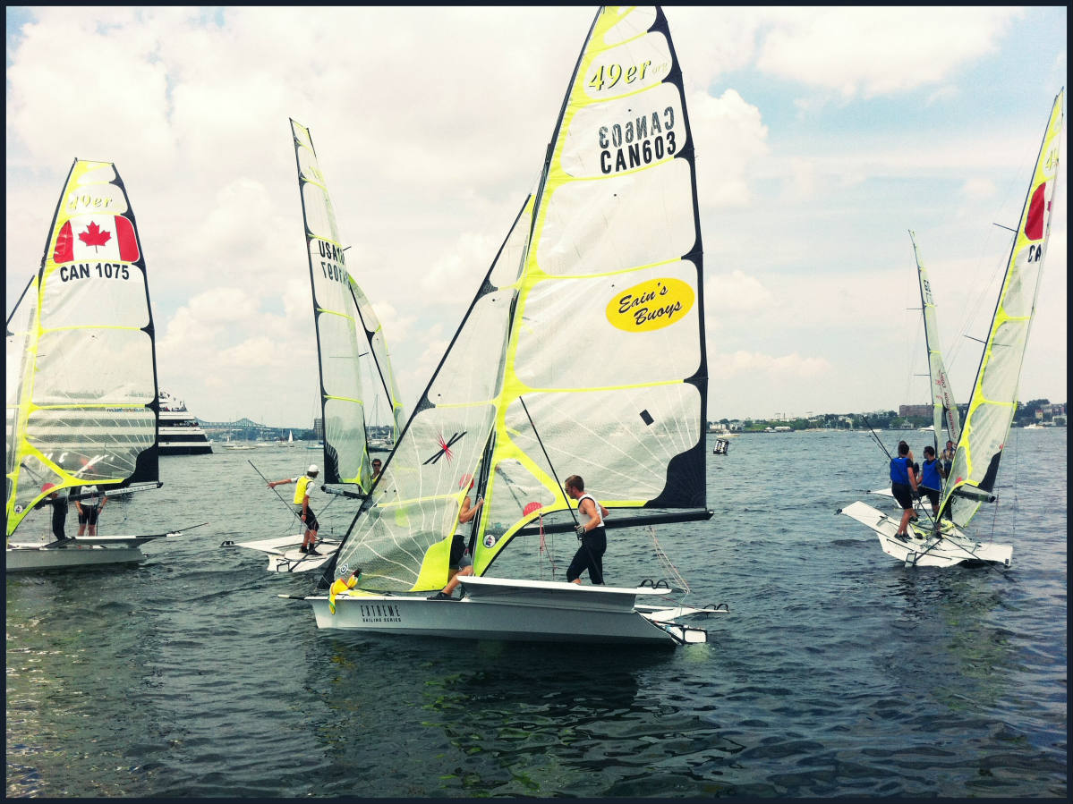 Solve 49er sail boats jigsaw puzzle online with 108 pieces