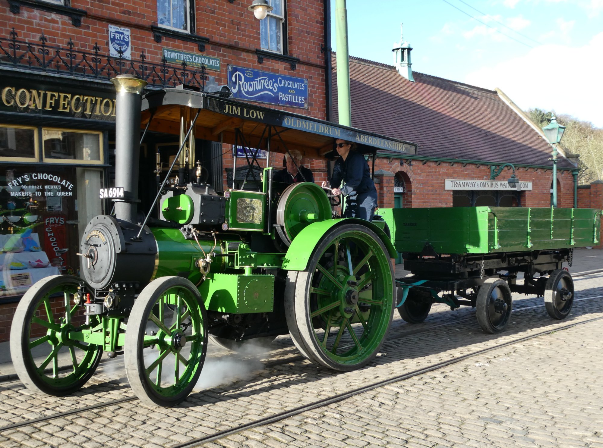 Jigsaw Puzzle | 204 pieces | Tasker Steam Tractor No.1911 "Wanderin ...