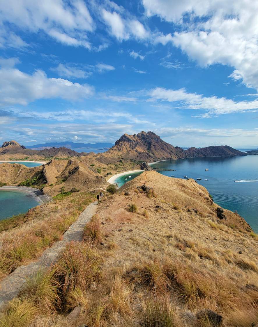 Solve Bandar Island - Malay Archipelago among the Lesser Sunda Islands ...