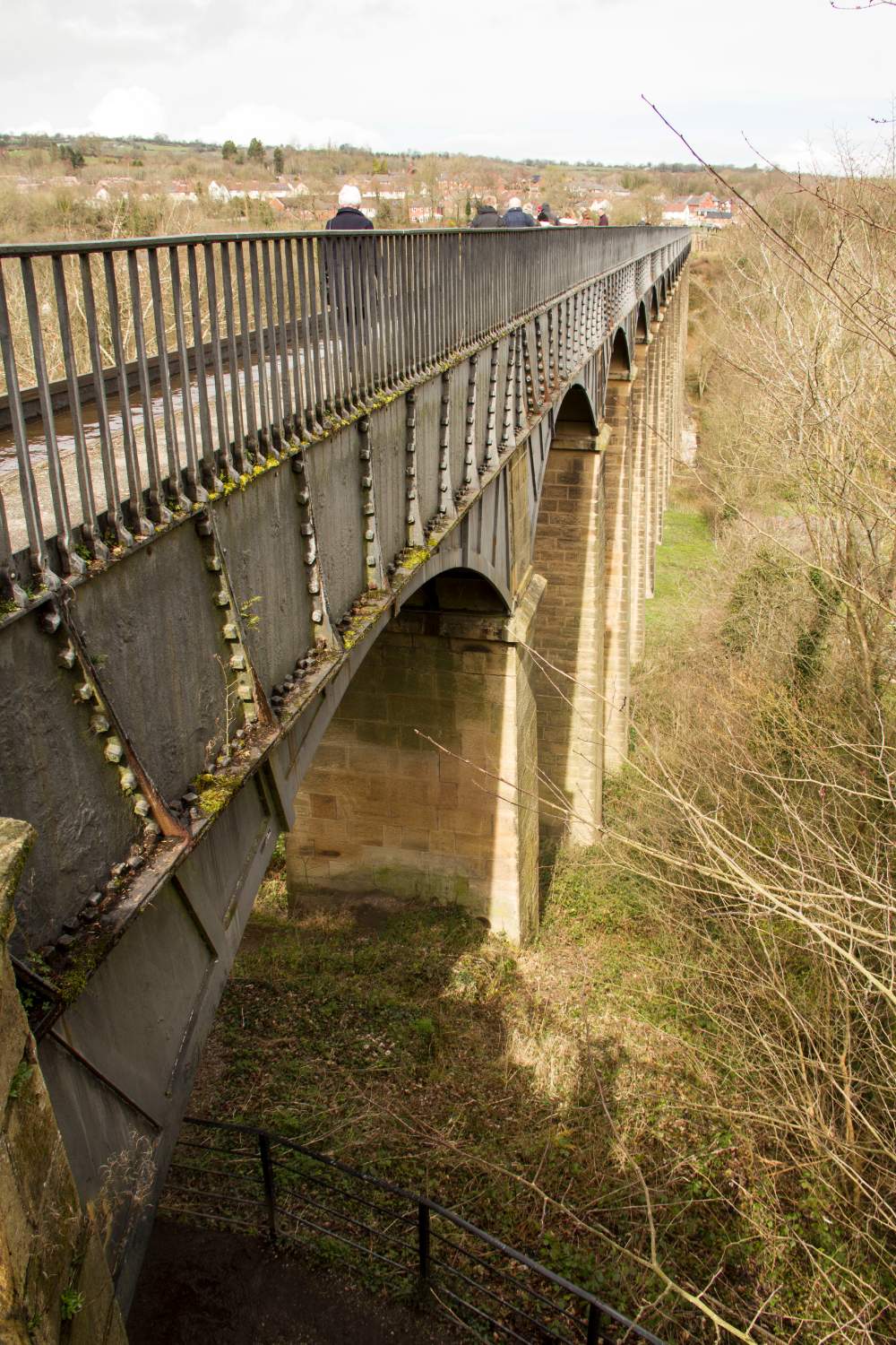 Solve llangollen 29-03-2016 telford's pontcycyllte aqueduct 1795-1805 27 jigsaw puzzle online ...