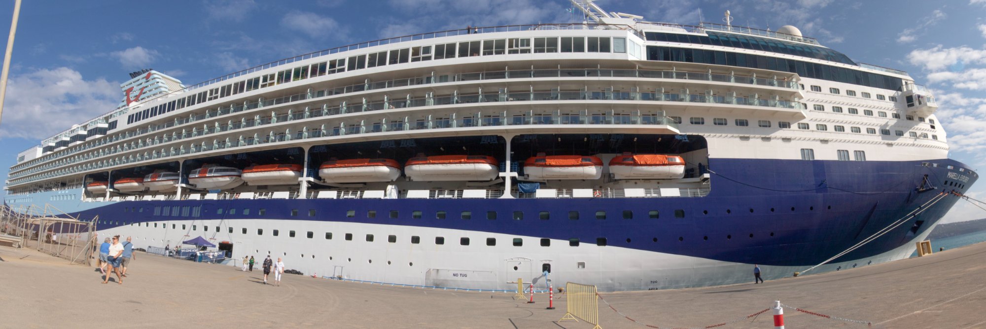 Solve Crete 15-10-2025 mv Marella explorer alongside from quay horizontal panorama 01 jigsaw ...