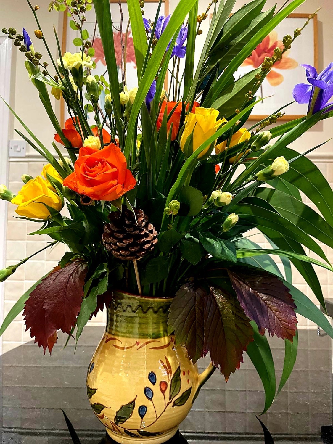 Solve Floral Display jigsaw puzzle online with 48 pieces