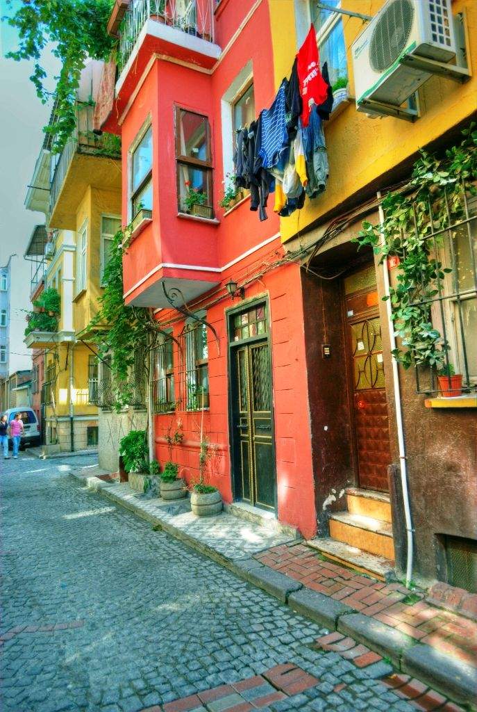 Solve O colorido do bairro de Balat, Istambul, Turquia !!! jigsaw ...