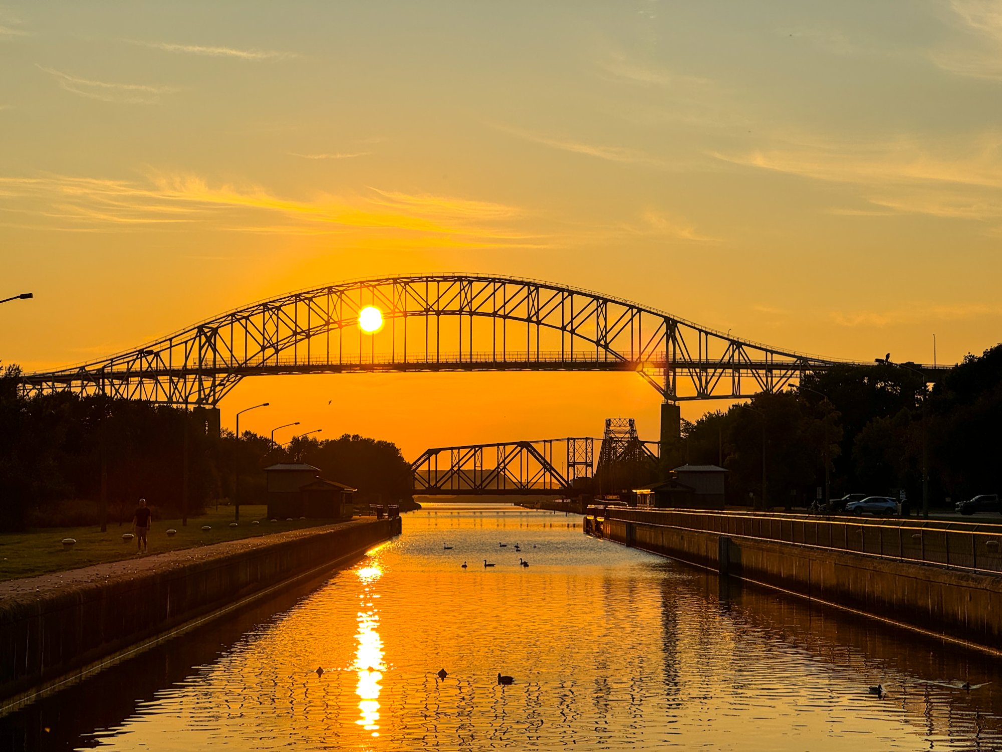 Solve International Bridge over the Sault Locks jigsaw puzzle online ...