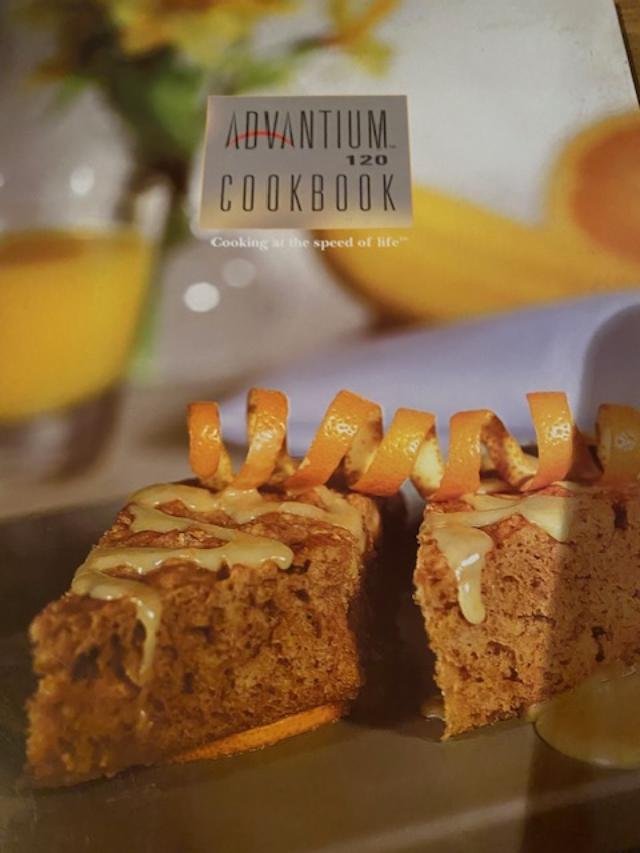 Solve Avantiom 120 Cookbook. jigsaw puzzle online with 20 pieces