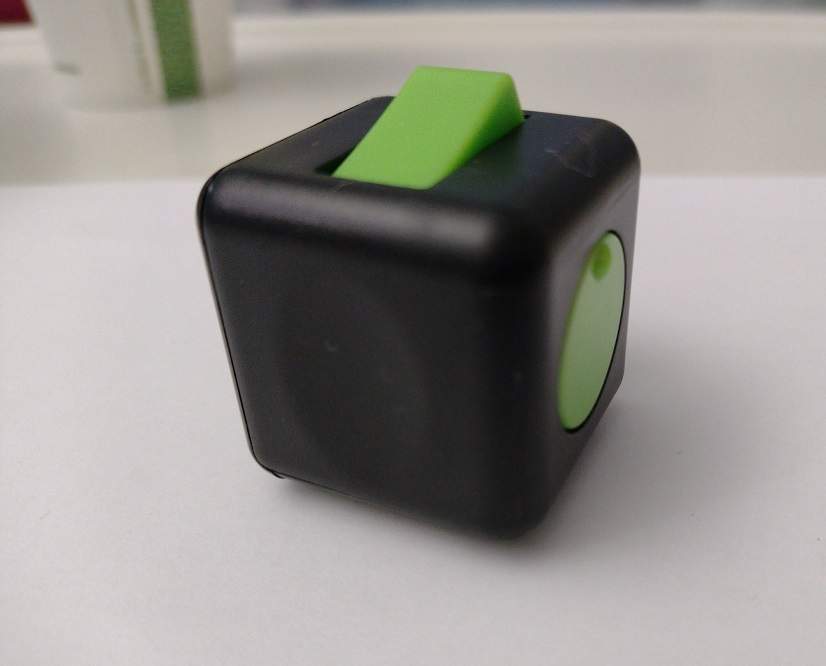 Jigsaw Puzzle | 12 pieces | fidget cube (5) last side -finger/thumb ...