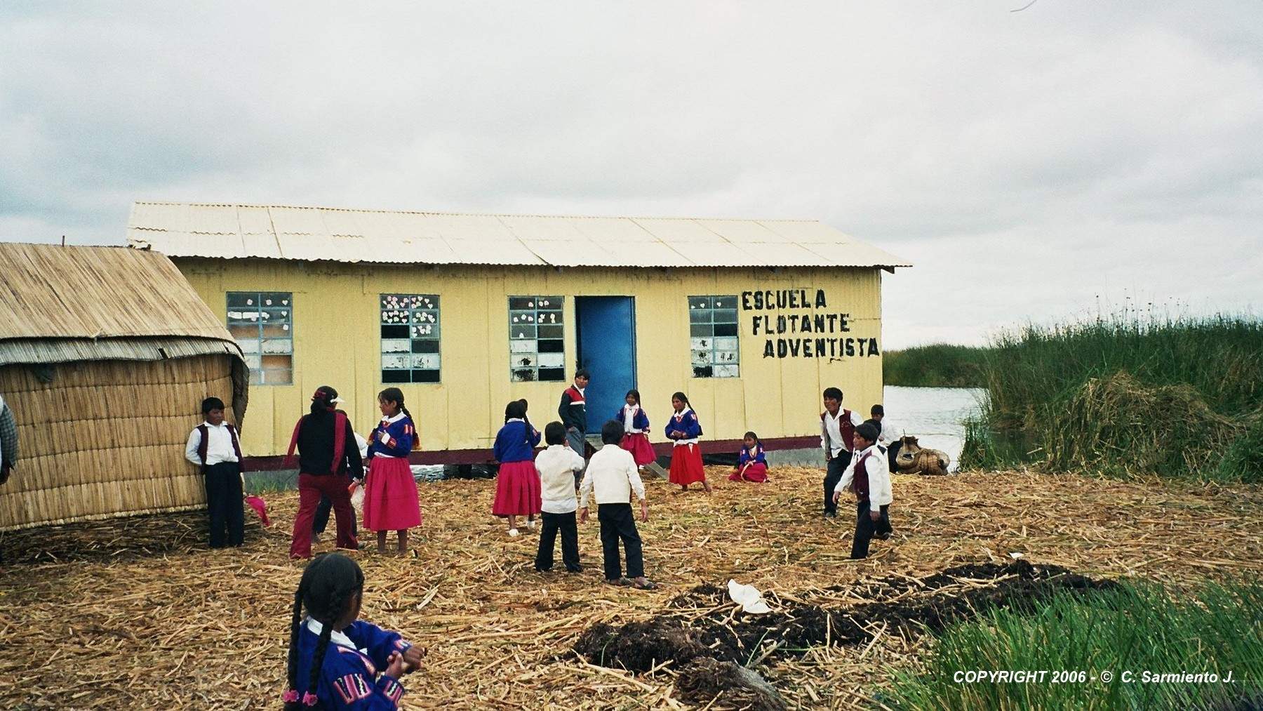 Solve PERU - Titicaca Lake - Uros Adventist Floating School jigsaw ...