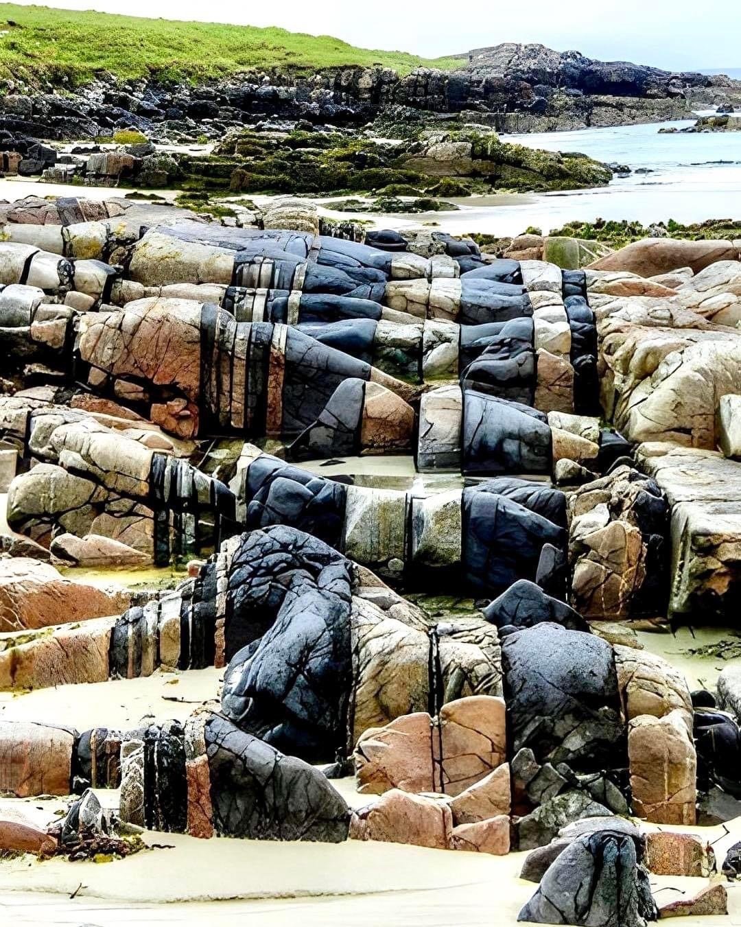 Solve Rock formation on Hosta Beach, North Uist, Outer Hebrides ...