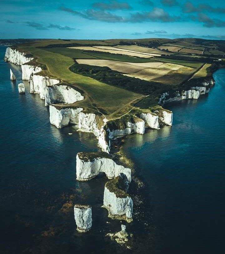 Solve White Chalk Cliffs of Dover. Formed 125Million Years Ago jigsaw ...