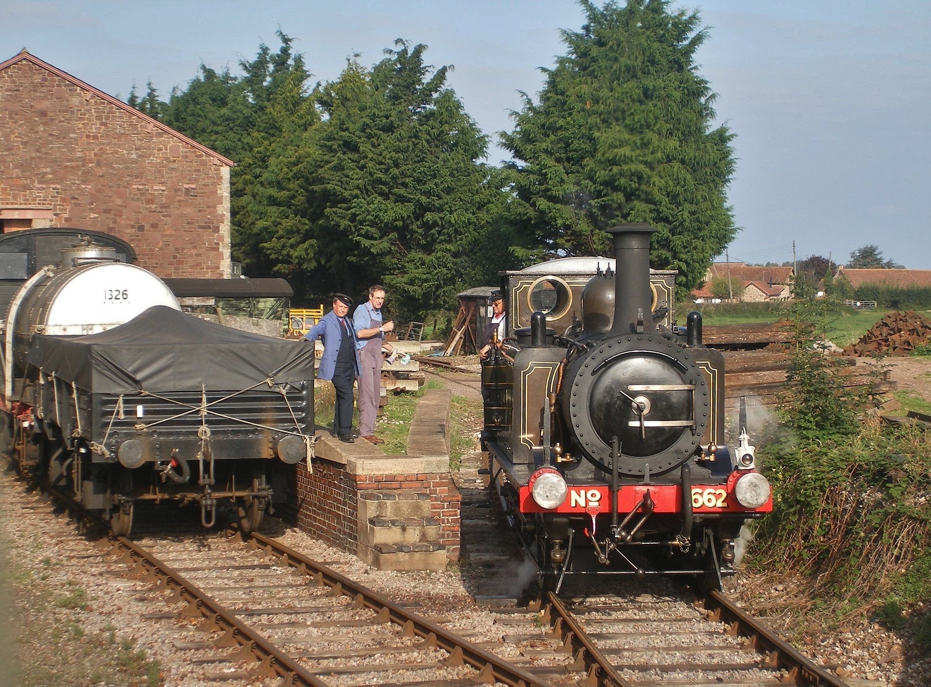 Solve LB&SCR A1X 0-6-0T 662 Martello. jigsaw puzzle online with 176 pieces