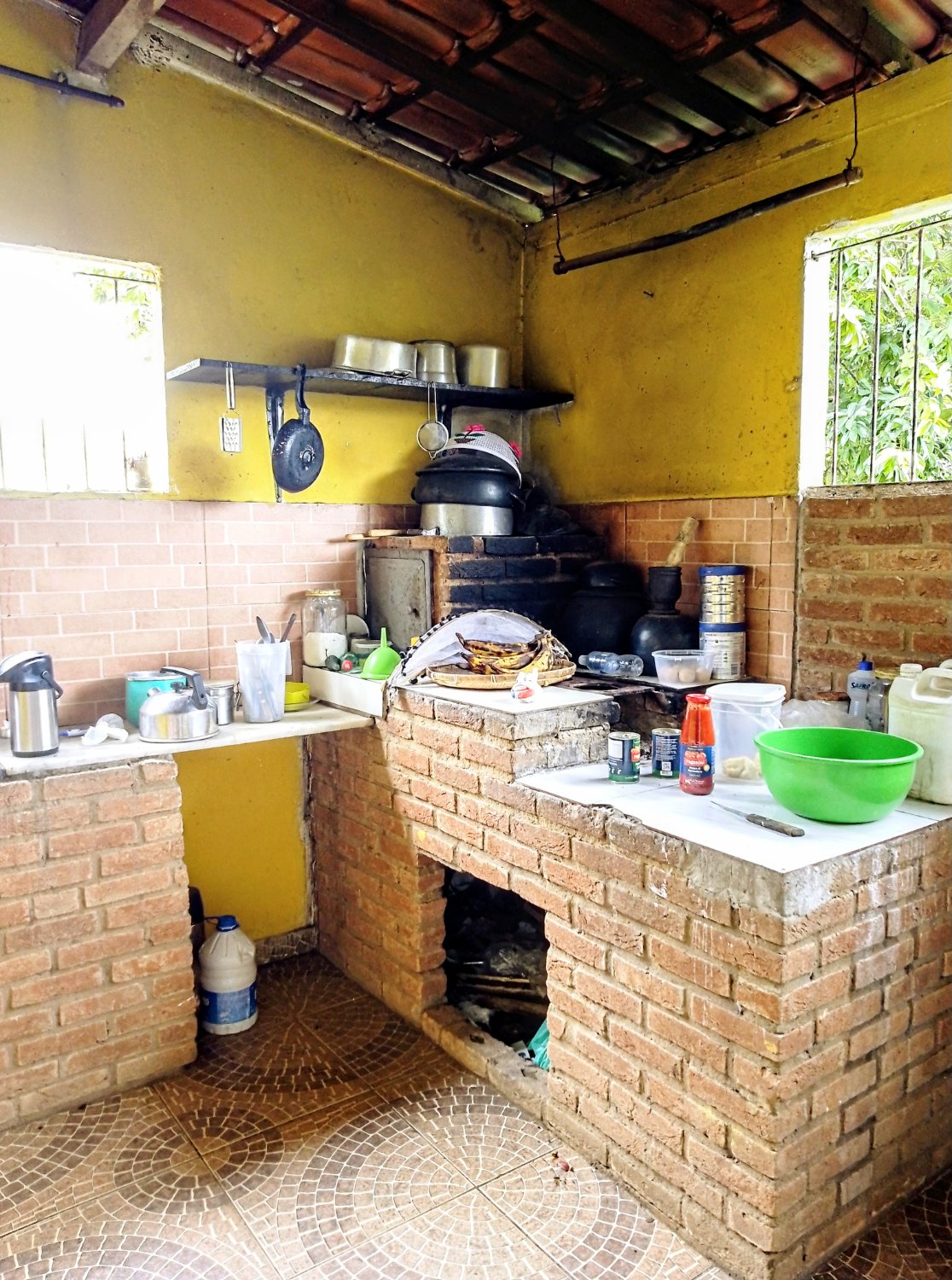 Solve Wood burning stove jigsaw puzzle online with 154 pieces