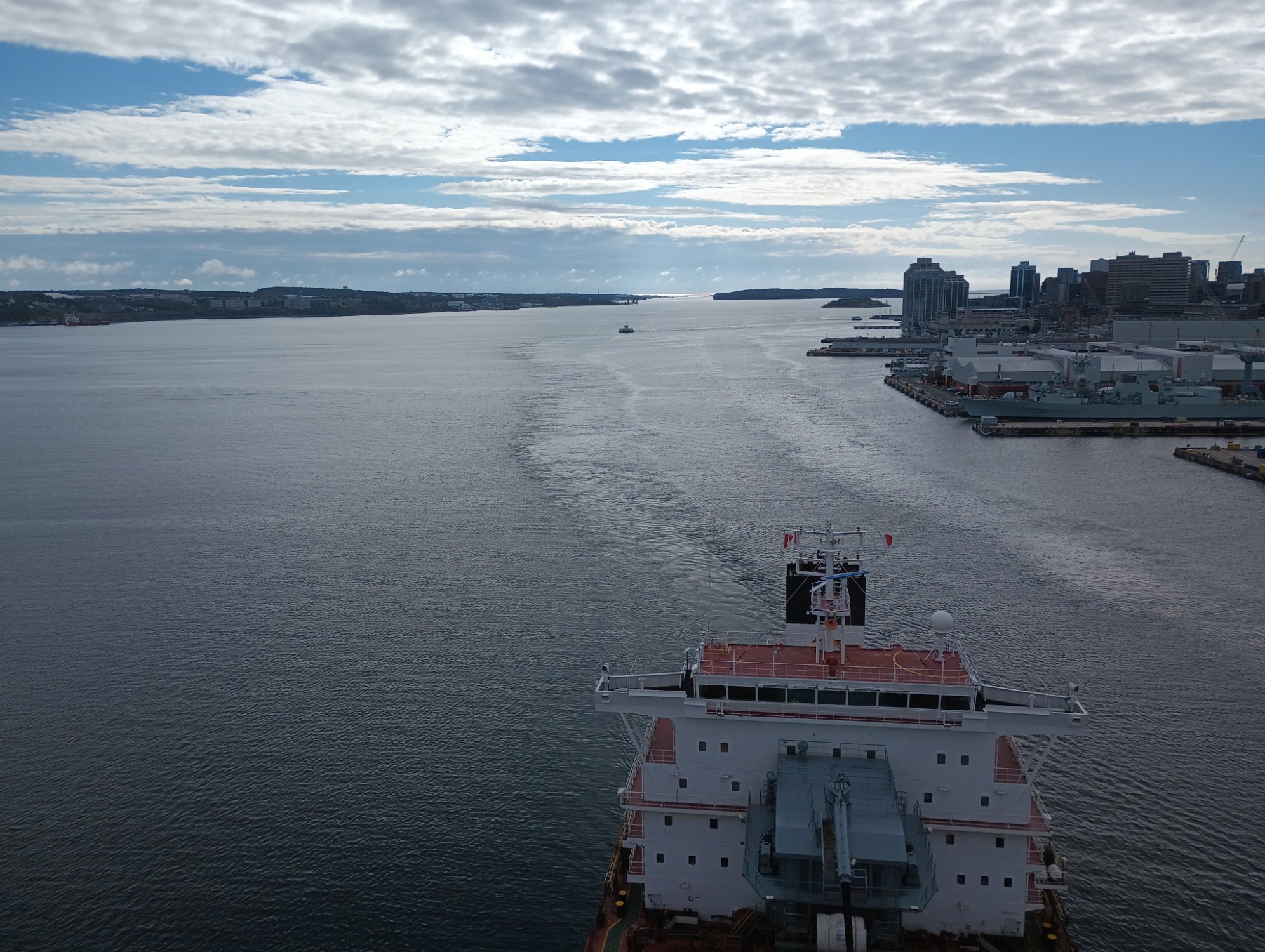 Solve A Bridge passing under a Bridge jigsaw puzzle online with 594 pieces