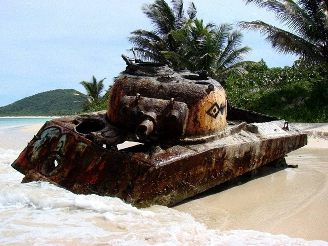 Solve Tank on Culebra Island Beach jigsaw puzzle online with 130 pieces