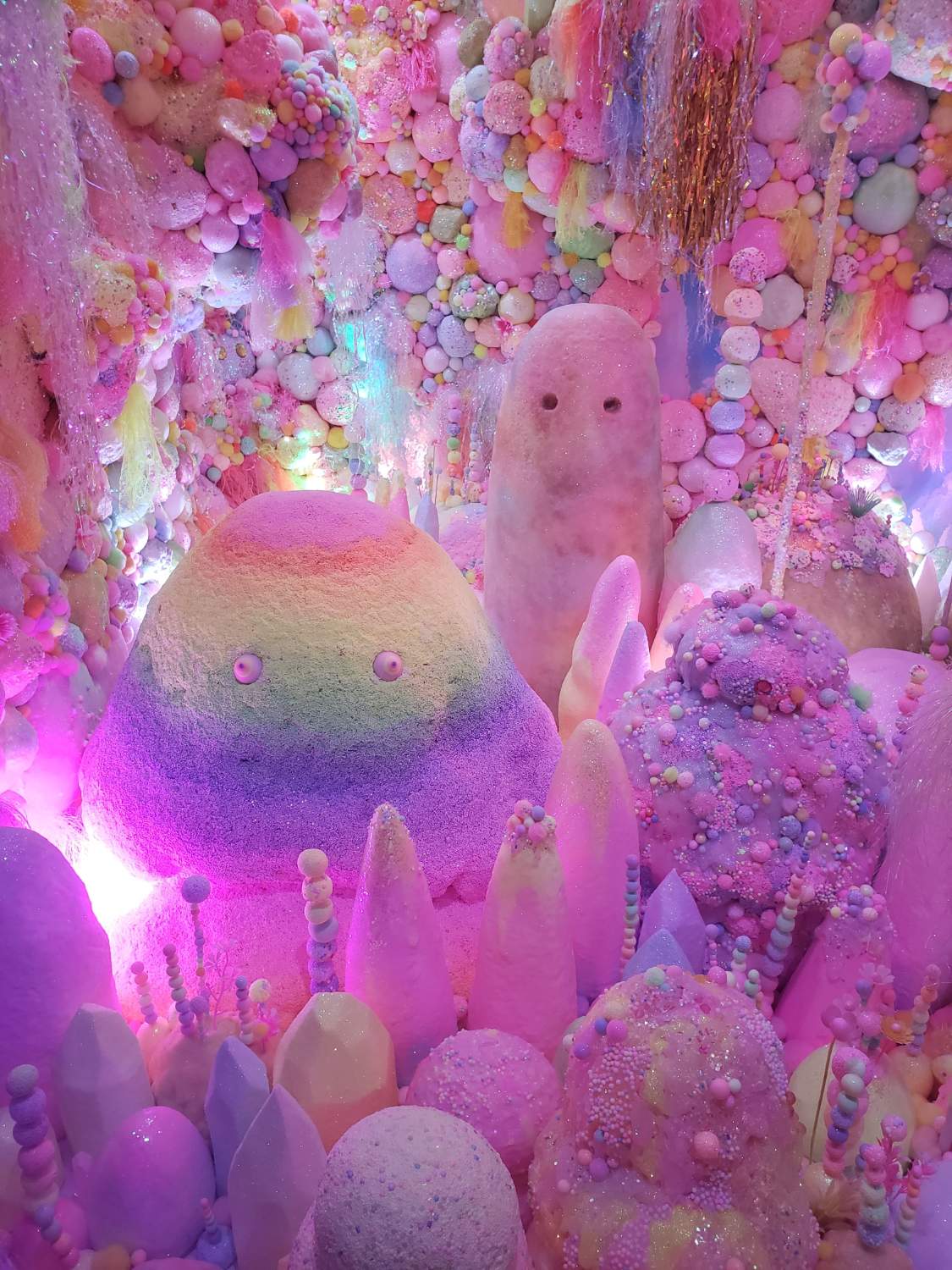 Solve Candy Creatures jigsaw puzzle online with 130 pieces