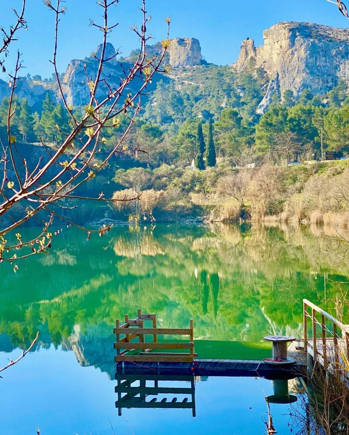 Solve Le lac du Lavau à Orgo jigsaw puzzle online with 357 pieces